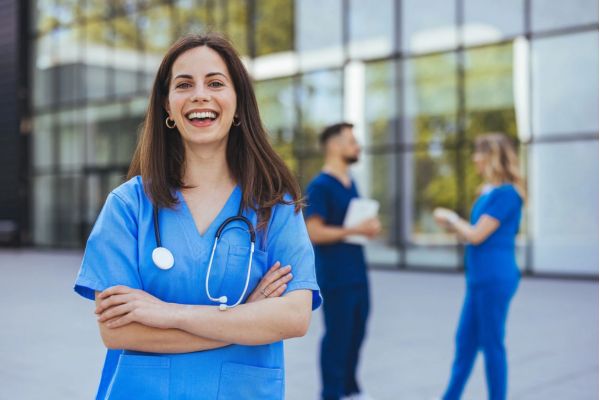 Exploring the Paths to Becoming a Medical Assistant- GoodReturn